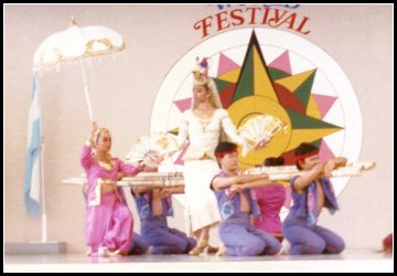 フィリピン民族舞踊団 Inrayog-Philippines（インラヨグ・フィリピンス） フィリピン民族舞踊とは？